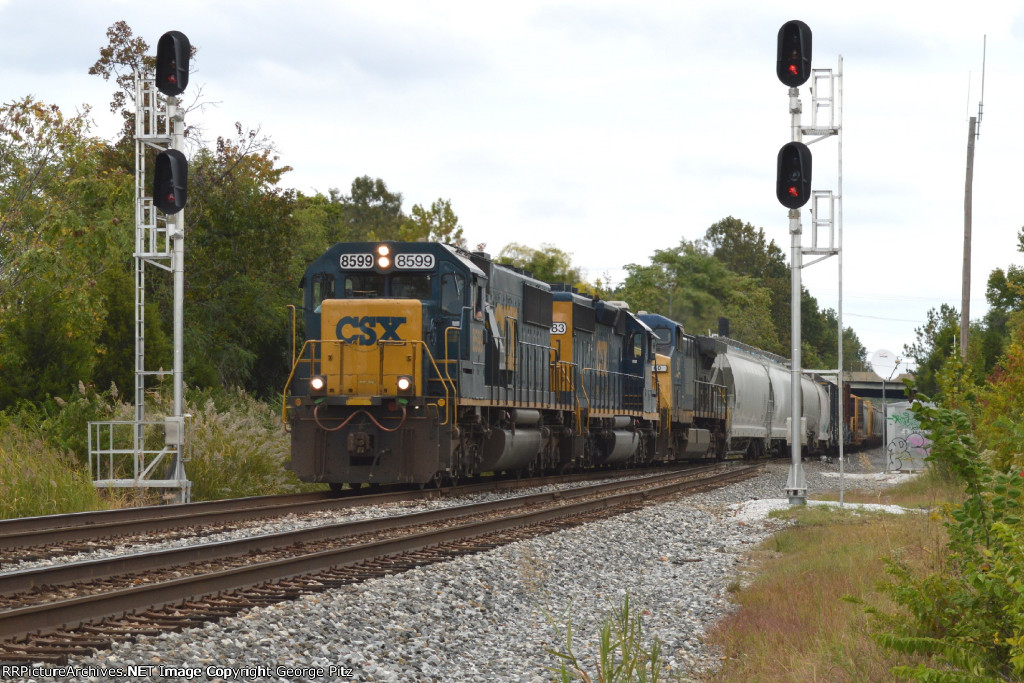 CSX 8599 and train Q373